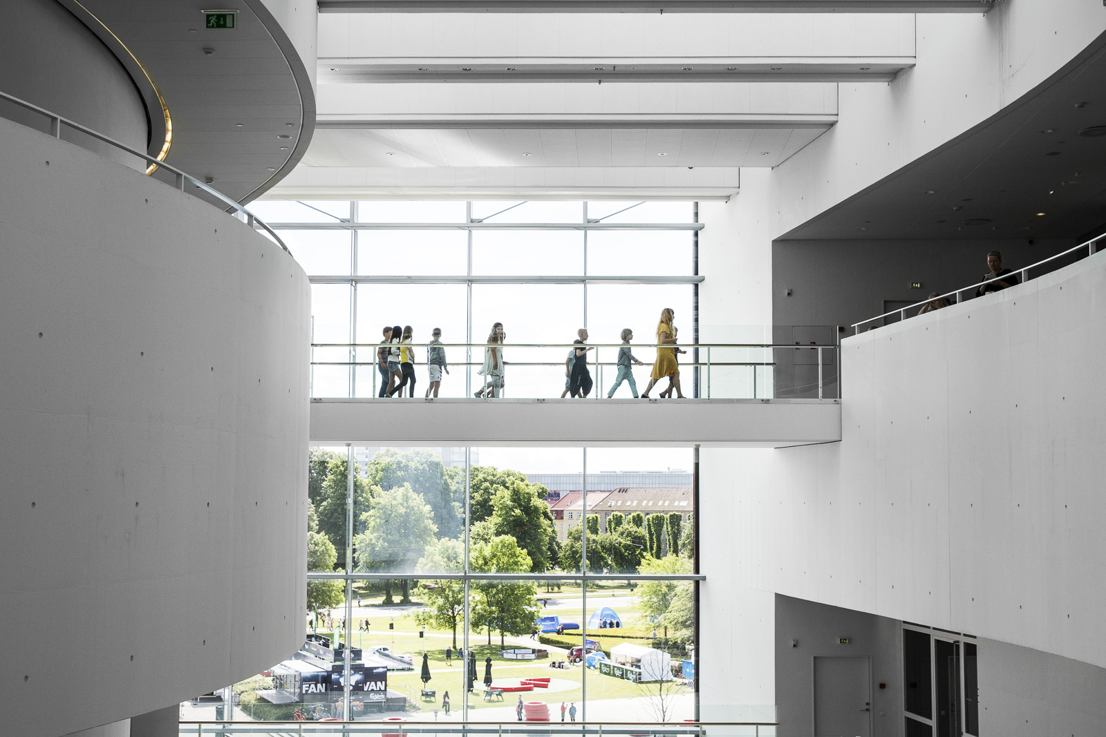 Forbered dit besøg på ARoS. Se åbningstider og priser - ARoS